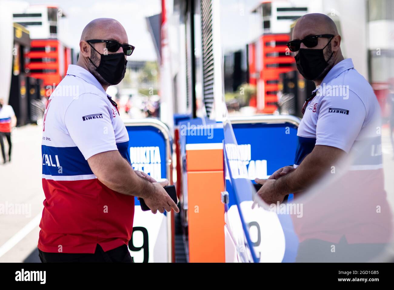 Haas f1 team head of communications hi-res stock photography and images ...