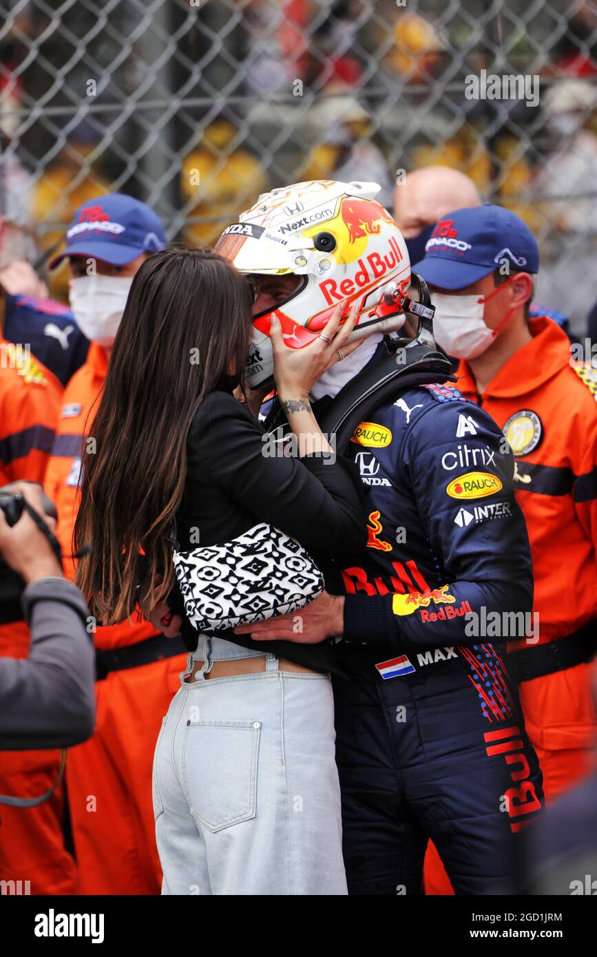 Race winner Max Verstappen (NLD) Red Bull Racing celebrates in parc ...