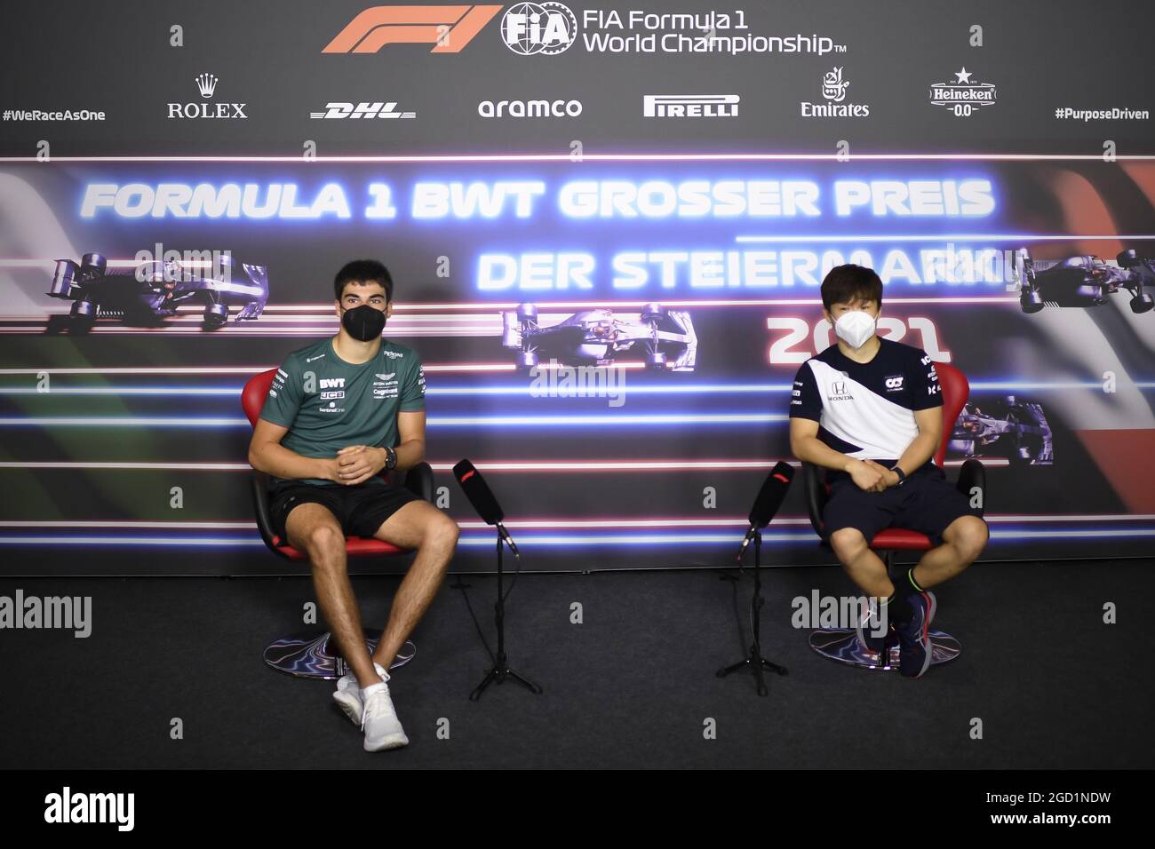 (L to R): Lance Stroll (CDN) Aston Martin F1 Team and Yuki Tsunoda (JPN ...