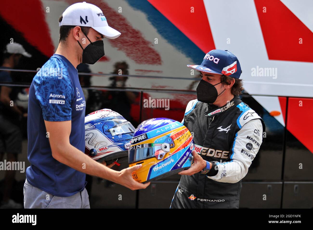 Alpine f1 team helmet swap hi-res stock photography and images - Alamy