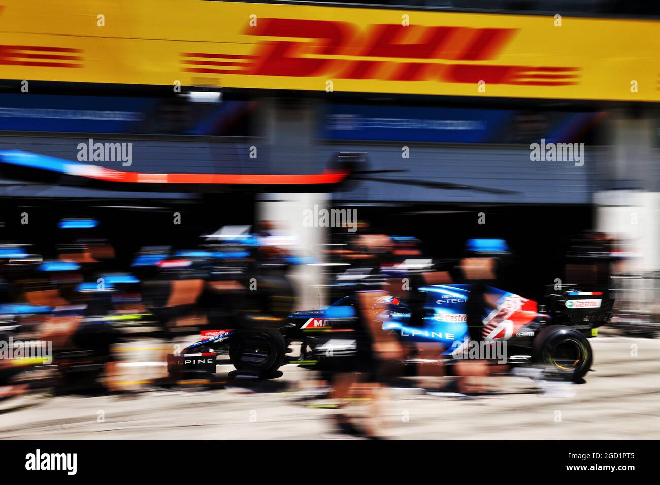 Alpine f1 team a521 practices a pit stop hi-res stock photography and ...