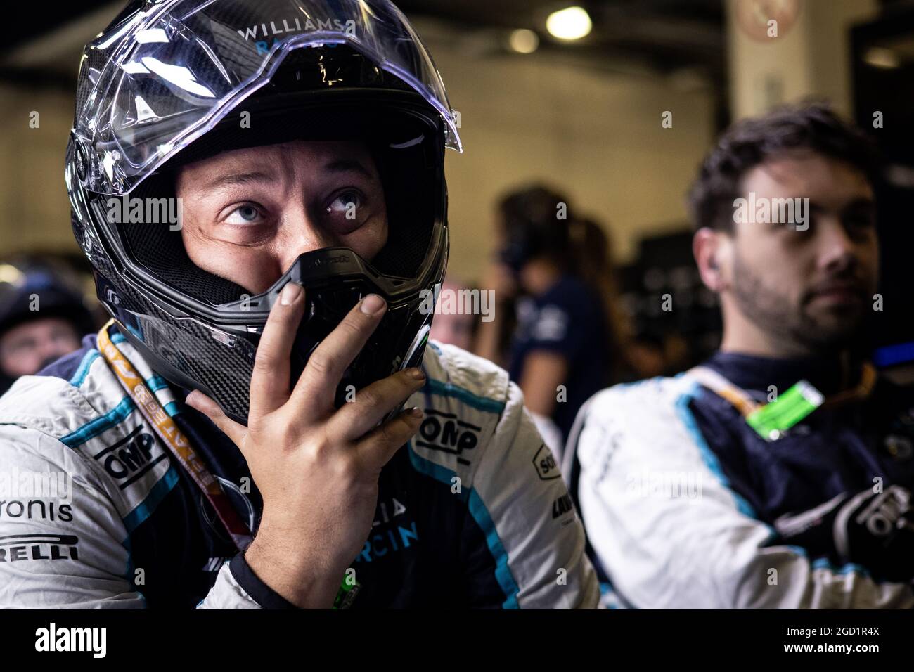 Williams f1 mechanics hi-res stock photography and images - Alamy