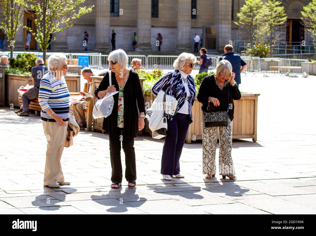 Happy senior women out socialising hi-res stock photography and images ...