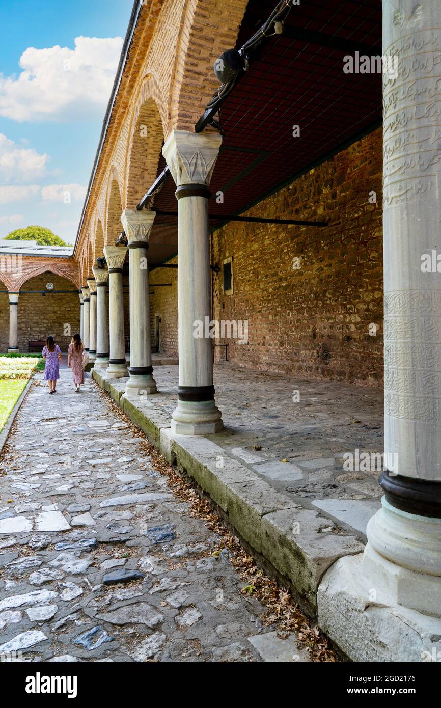 Turkey istanbul topkapi palace columns hi-res stock photography and ...