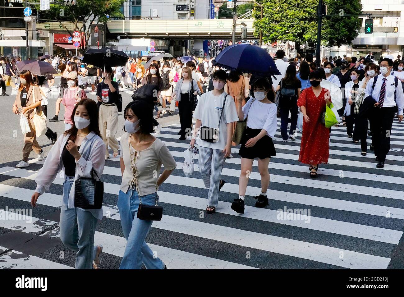 Tokyo, Japan. 15th July, 2021. People wearing masks as a preventive ...