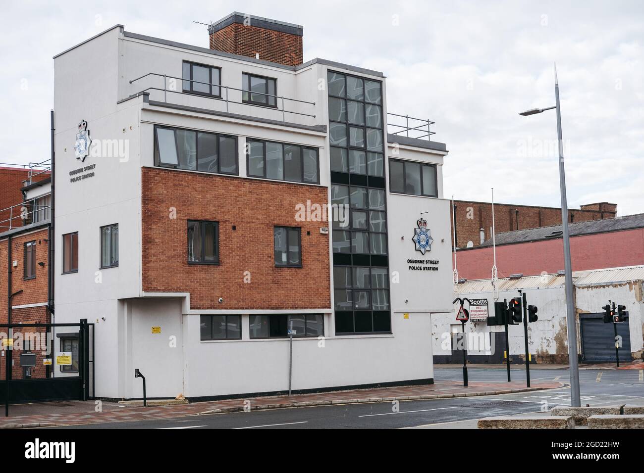 HULL, UNITED KINGDOM - Oct 21, 2020: An exterior view of a police ...