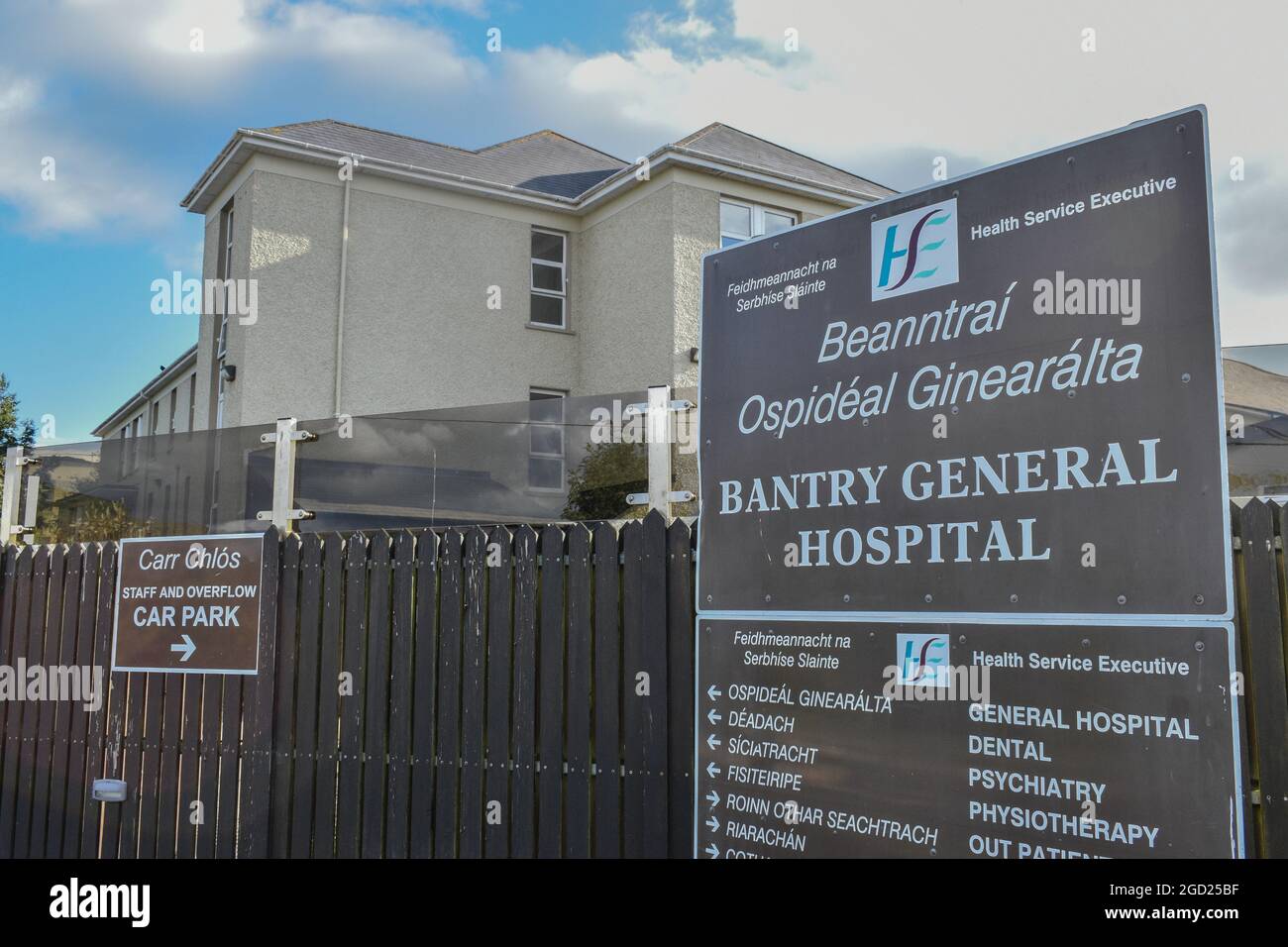 Local injuries unit bantry general hospital hi-res stock photography ...