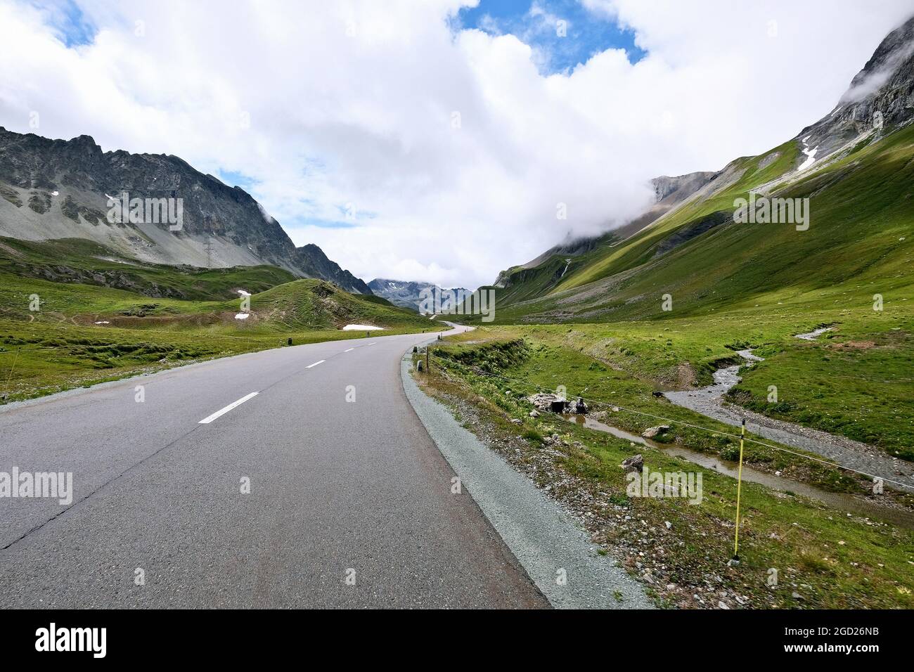 Albula pass hi-res stock photography and images - Alamy