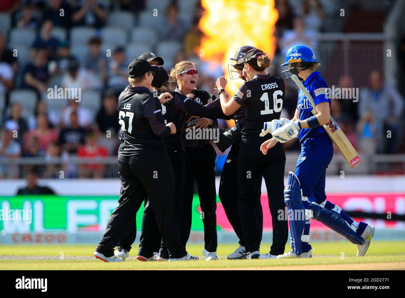 Alex hartley cricket hi-res stock photography and images - Alamy