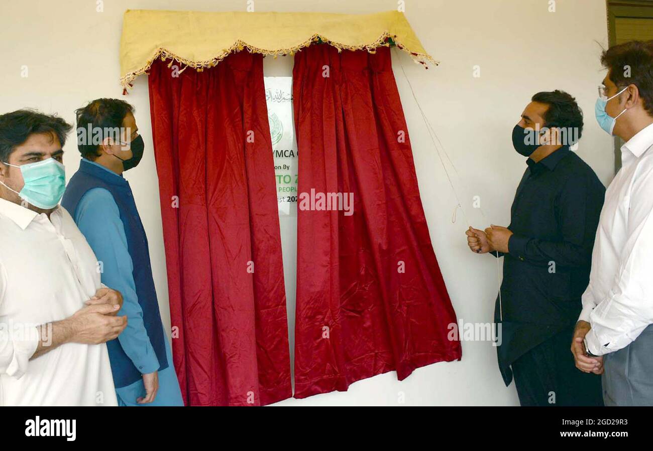 Peoples Party (PPP) Chairman, Bilawal Bhutto Zardari unveiling the ...