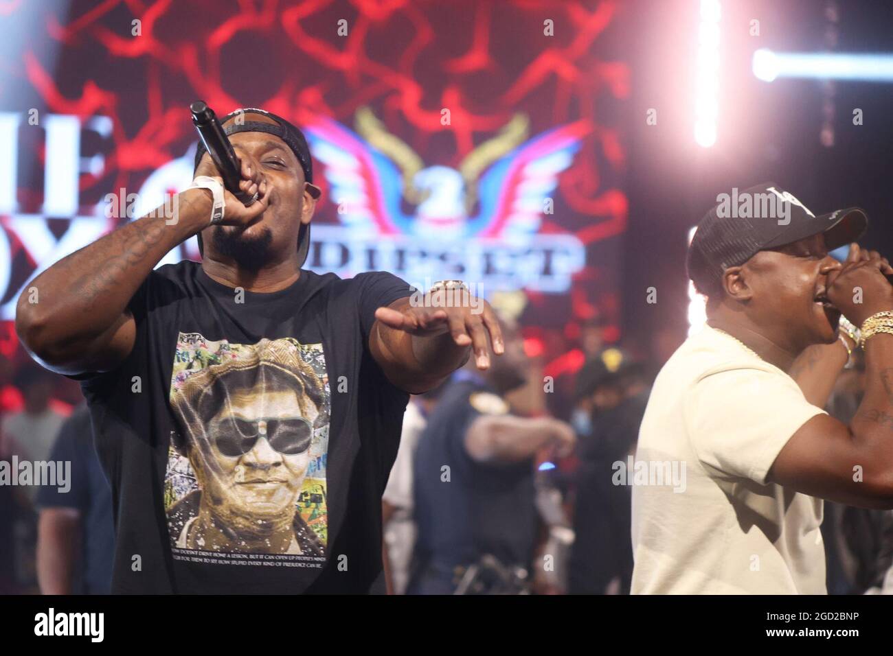New York, NY, USA. 3rd Aug, 2021. Sheek Louch & Jadakiss attend Verzuz ...