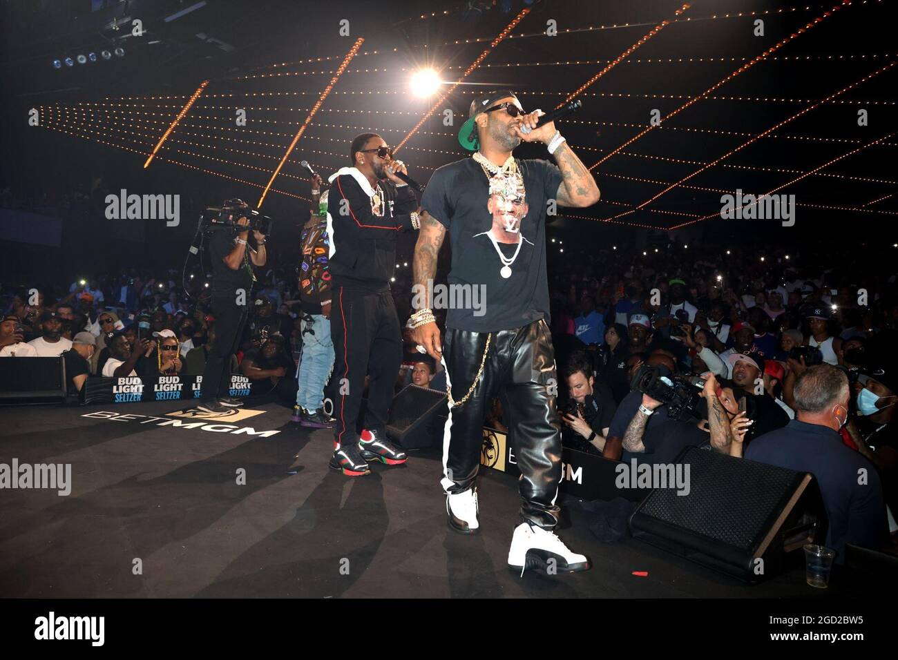Jim jones rapper hi-res stock photography and images - Alamy