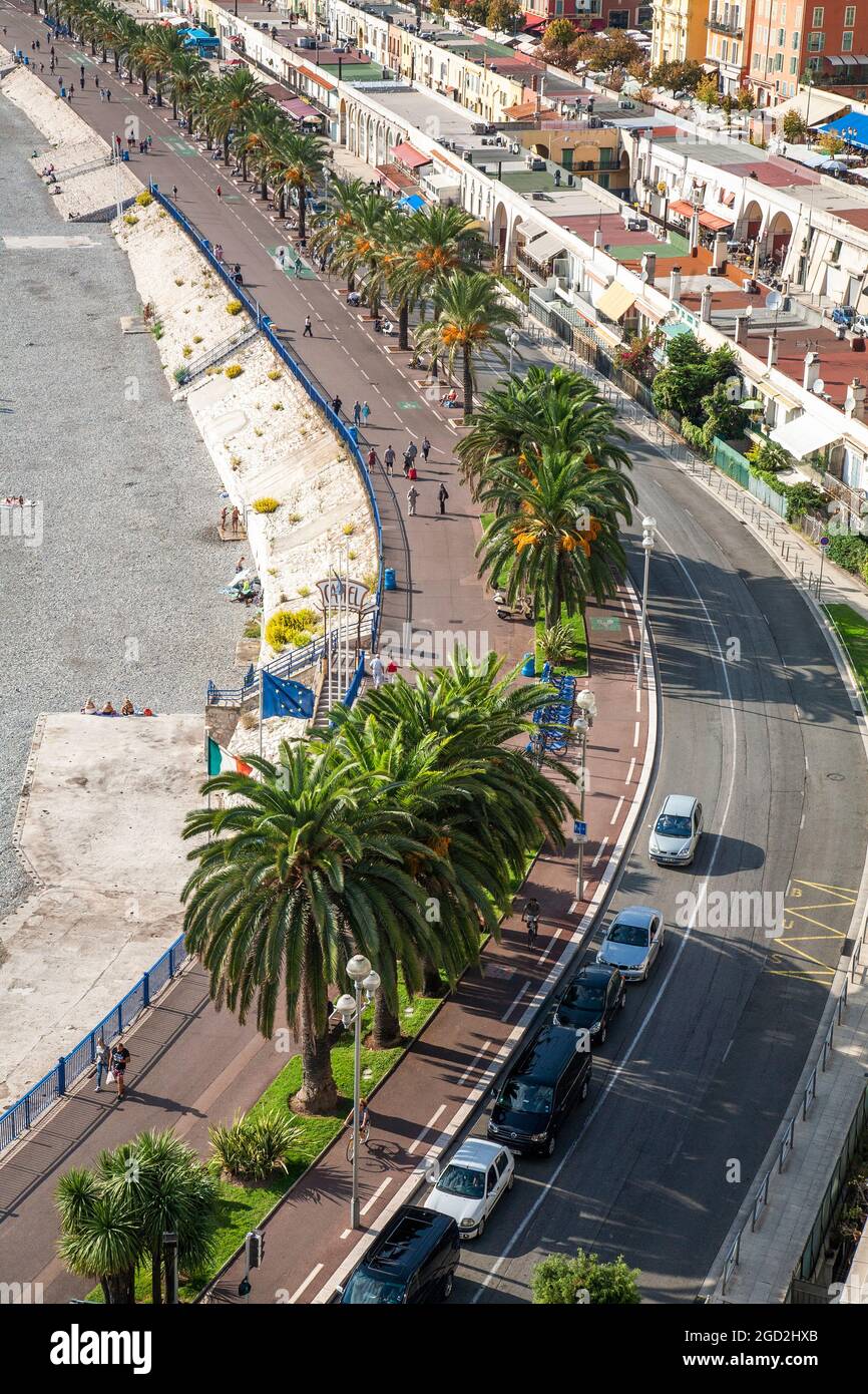 The Promenade des Anglais runs along the coastal beach of Nice, France ...