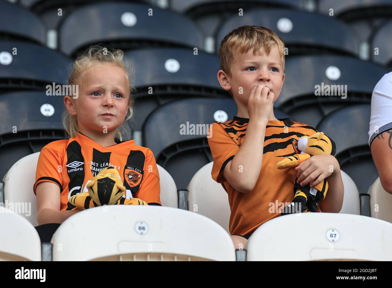 Young hull city fans hi-res stock photography and images - Alamy