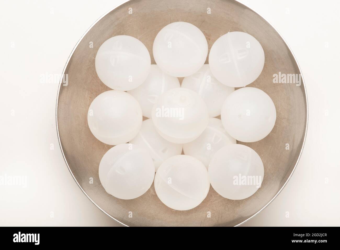 Pressure cans hi-res stock photography and images - Alamy