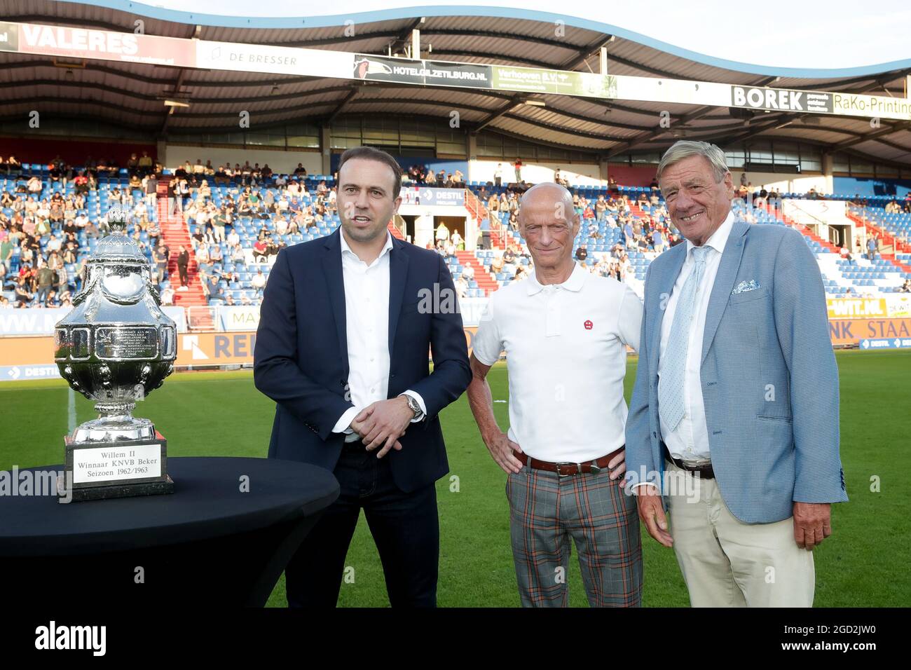 Vioen hi-res stock photography and images - Alamy