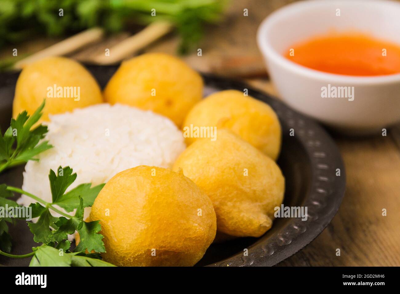 Chinese chicken balls hi-res stock photography and images - Alamy