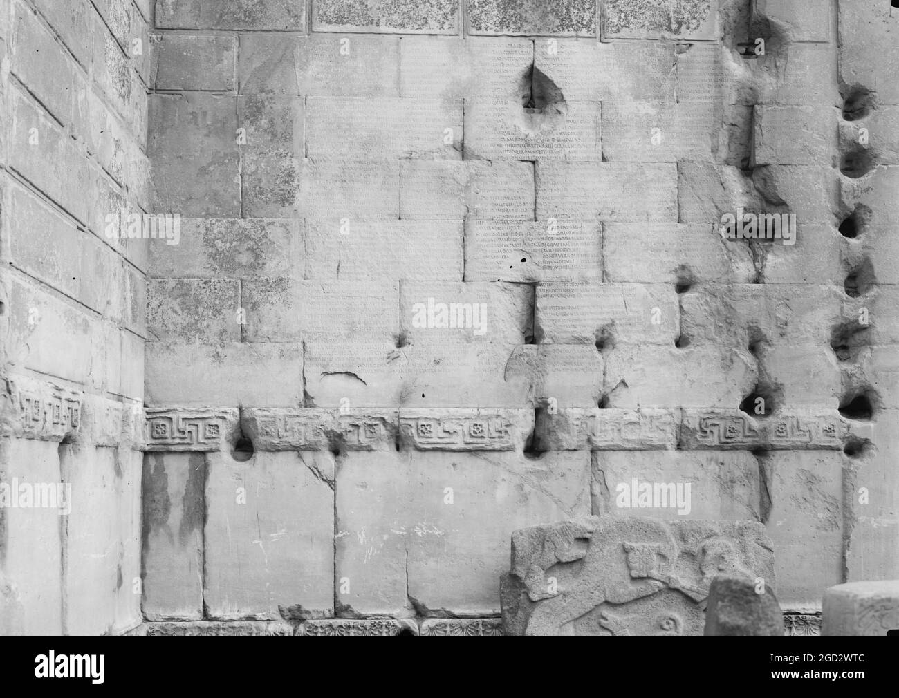 Inscription augustus ankara hi-res stock photography and images - Alamy