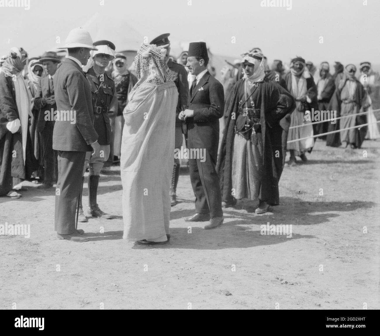 Middle east history emir Black and White Stock Photos & Images - Alamy