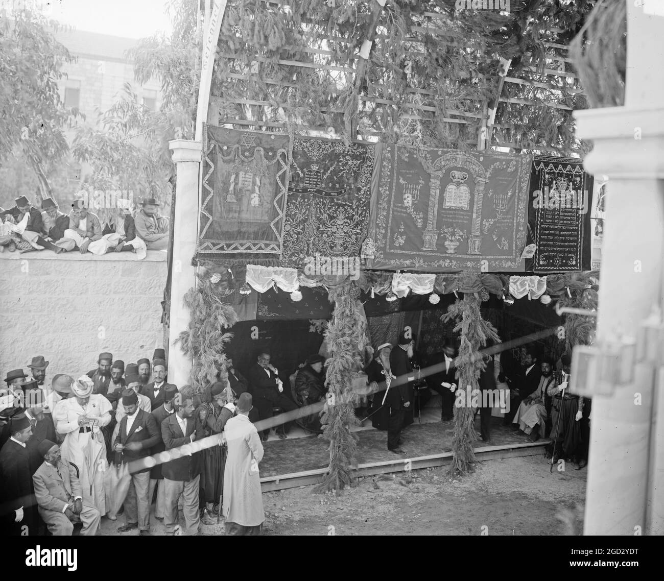 Interior of the Jewish arch, where Jewish community leaders await the ...