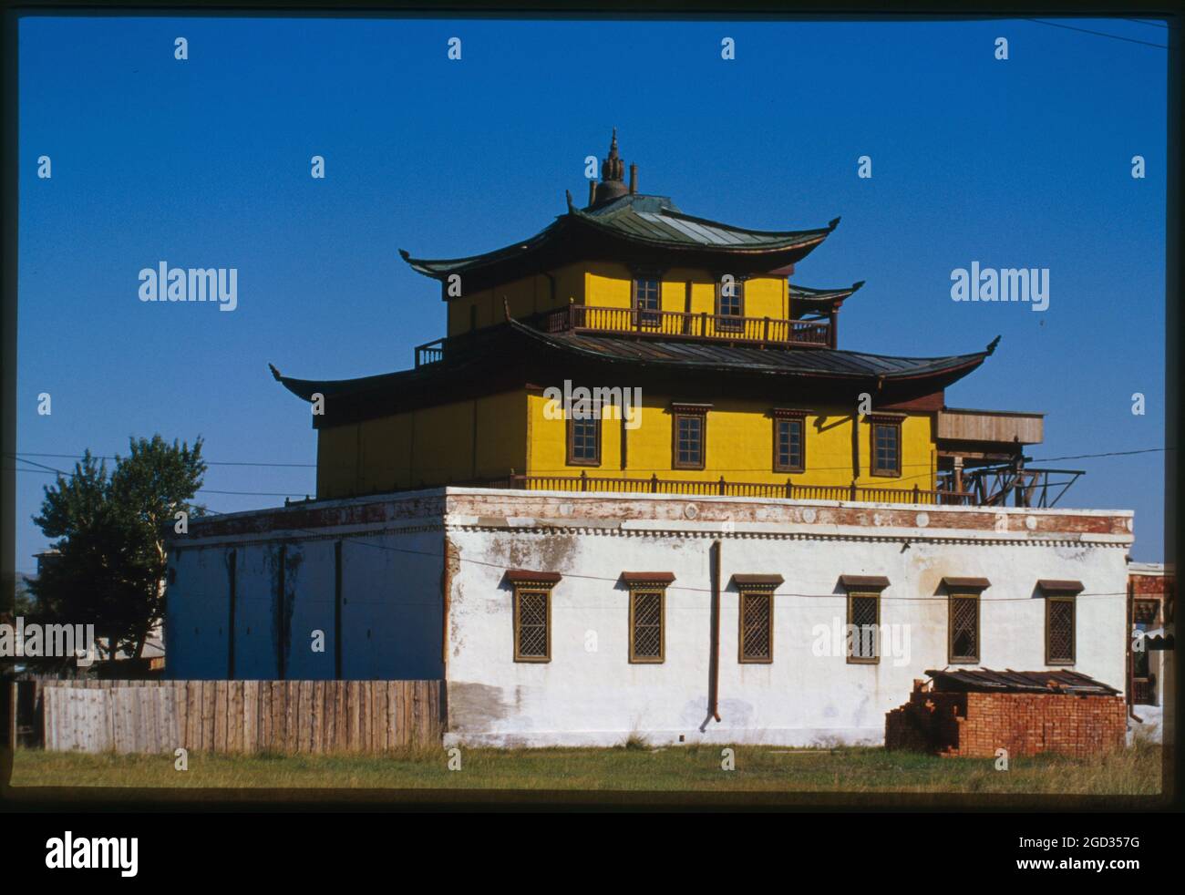 Gusinoe Ozero (town), Datsan, main temple (1858-70), south facade ...