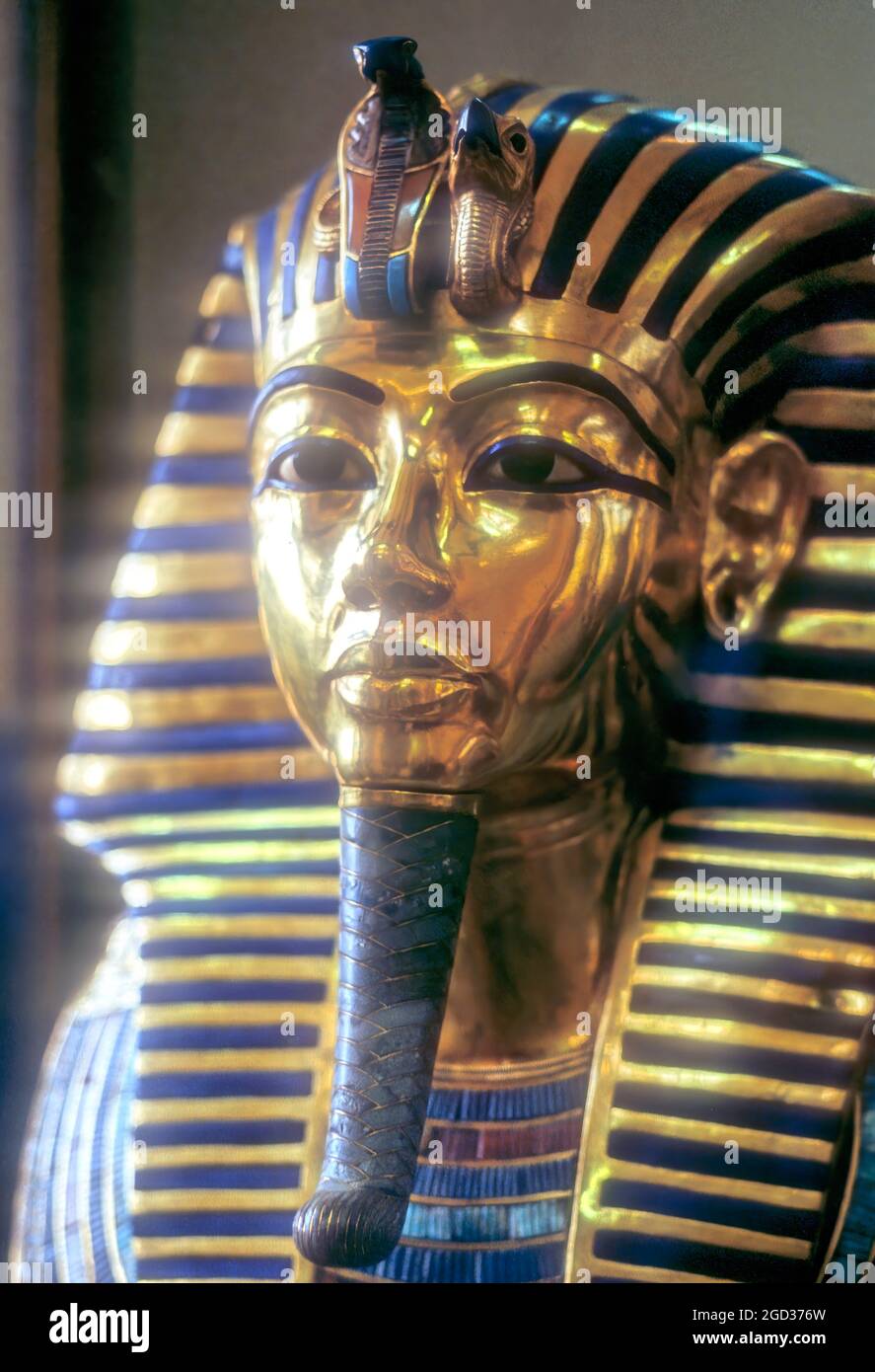Egyptian Pharaoh Mask High Resolution Stock Photography and Images - Alamy