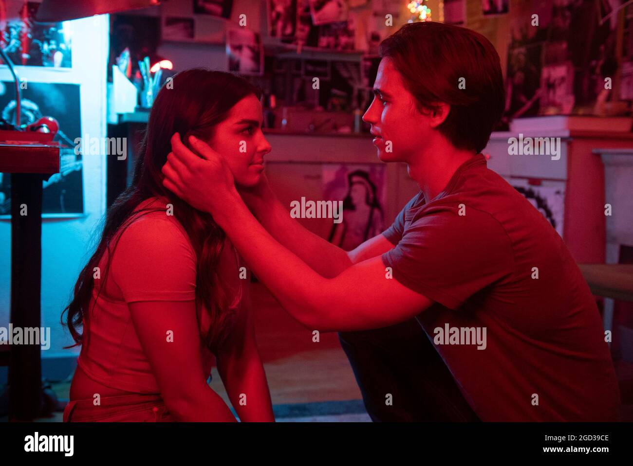 Addison rae hes all that hi-res stock photography and images - Alamy