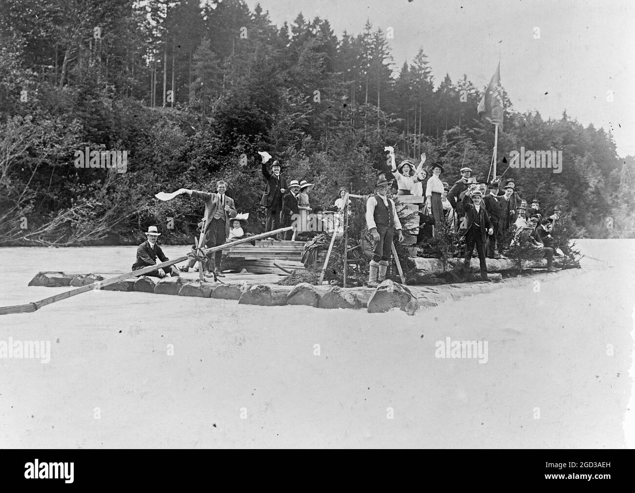 Historical river raft hi-res stock photography and images - Alamy