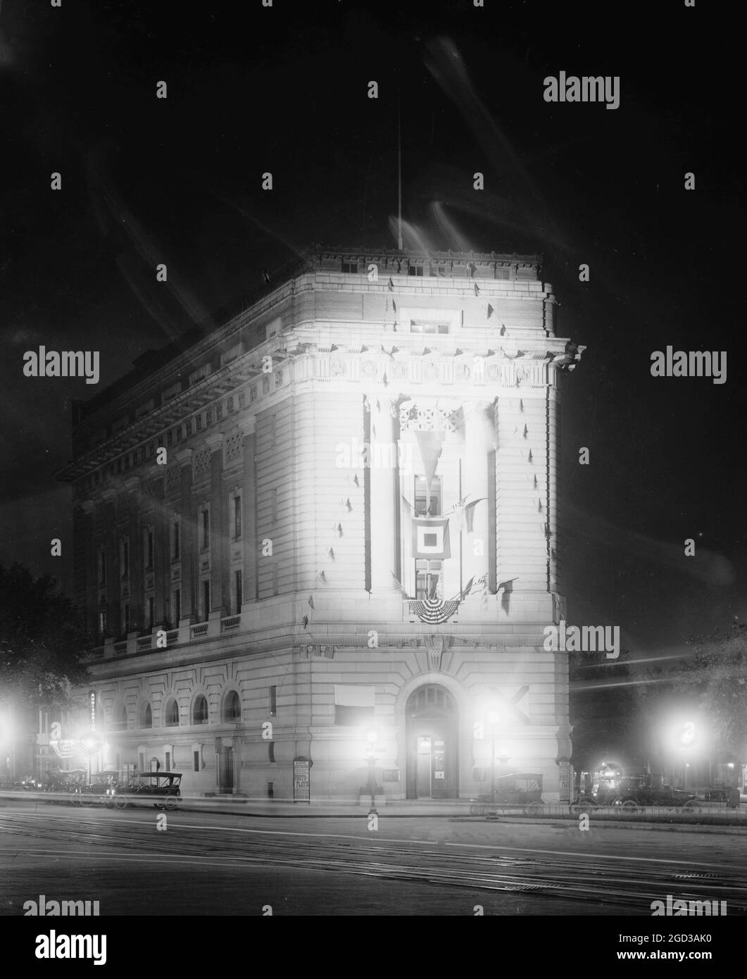 Masonic Temple, night ca. between 1910 and 1926 Stock Photo - Alamy