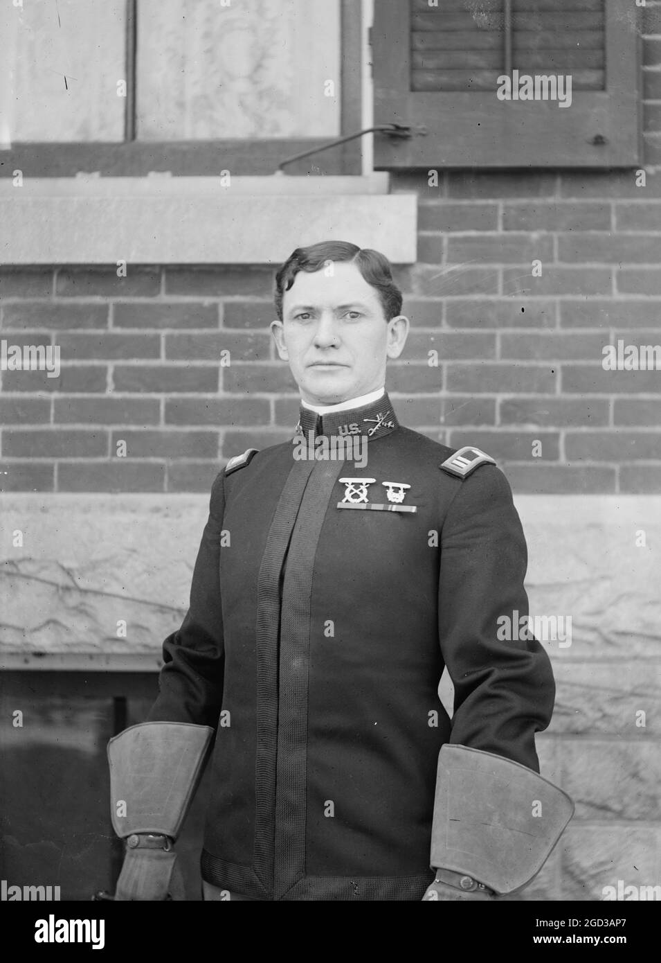 Capt. Warren Dean, 9th Cavalry ca. between 1909 and 1920 Stock Photo ...
