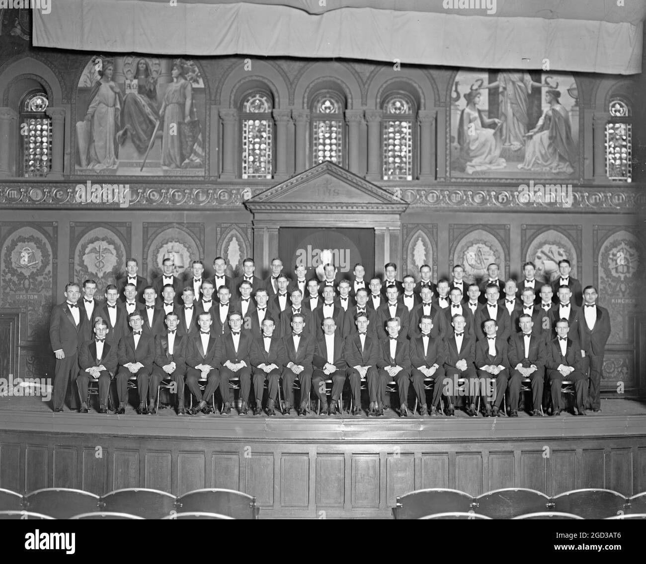Georgetown university glee club hi-res stock photography and images - Alamy