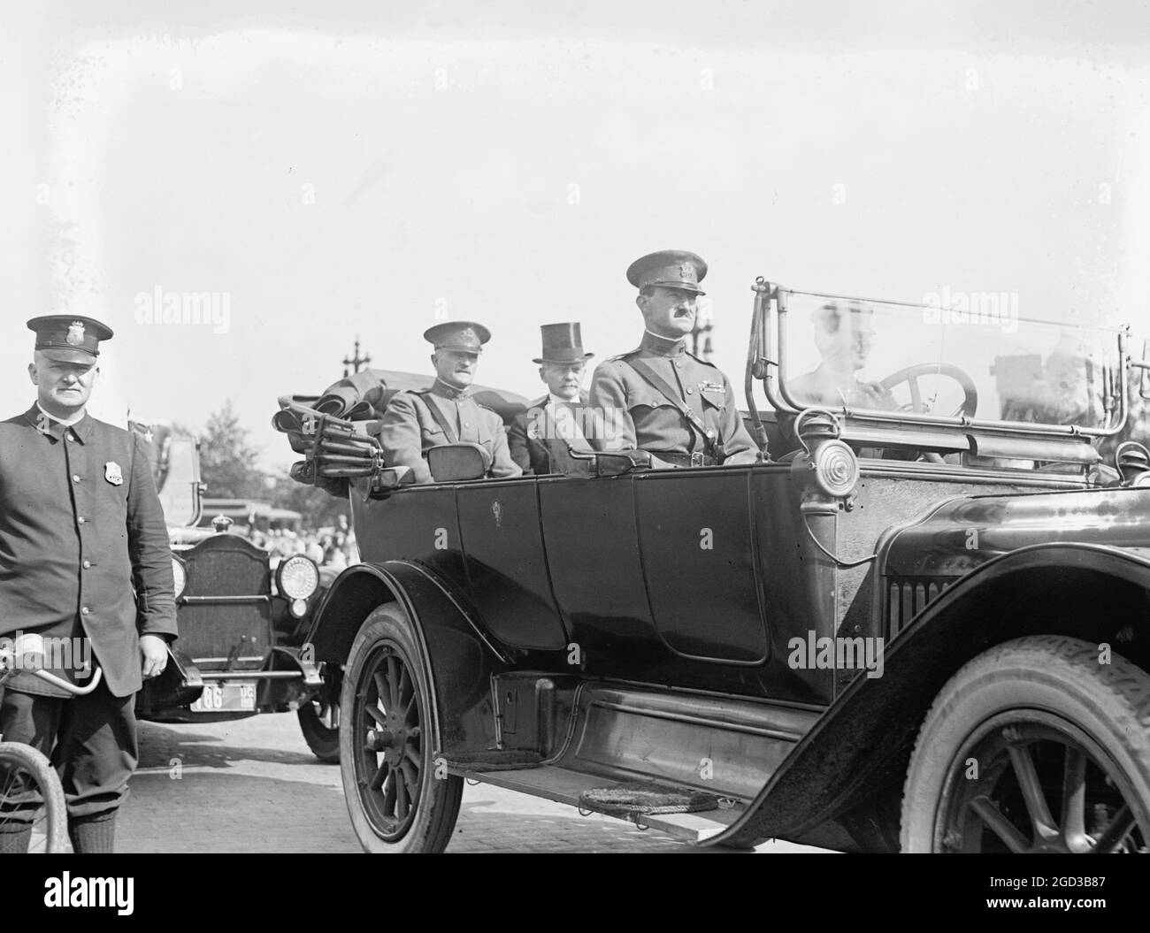 Vintage photo of general pershing hi-res stock photography and images ...