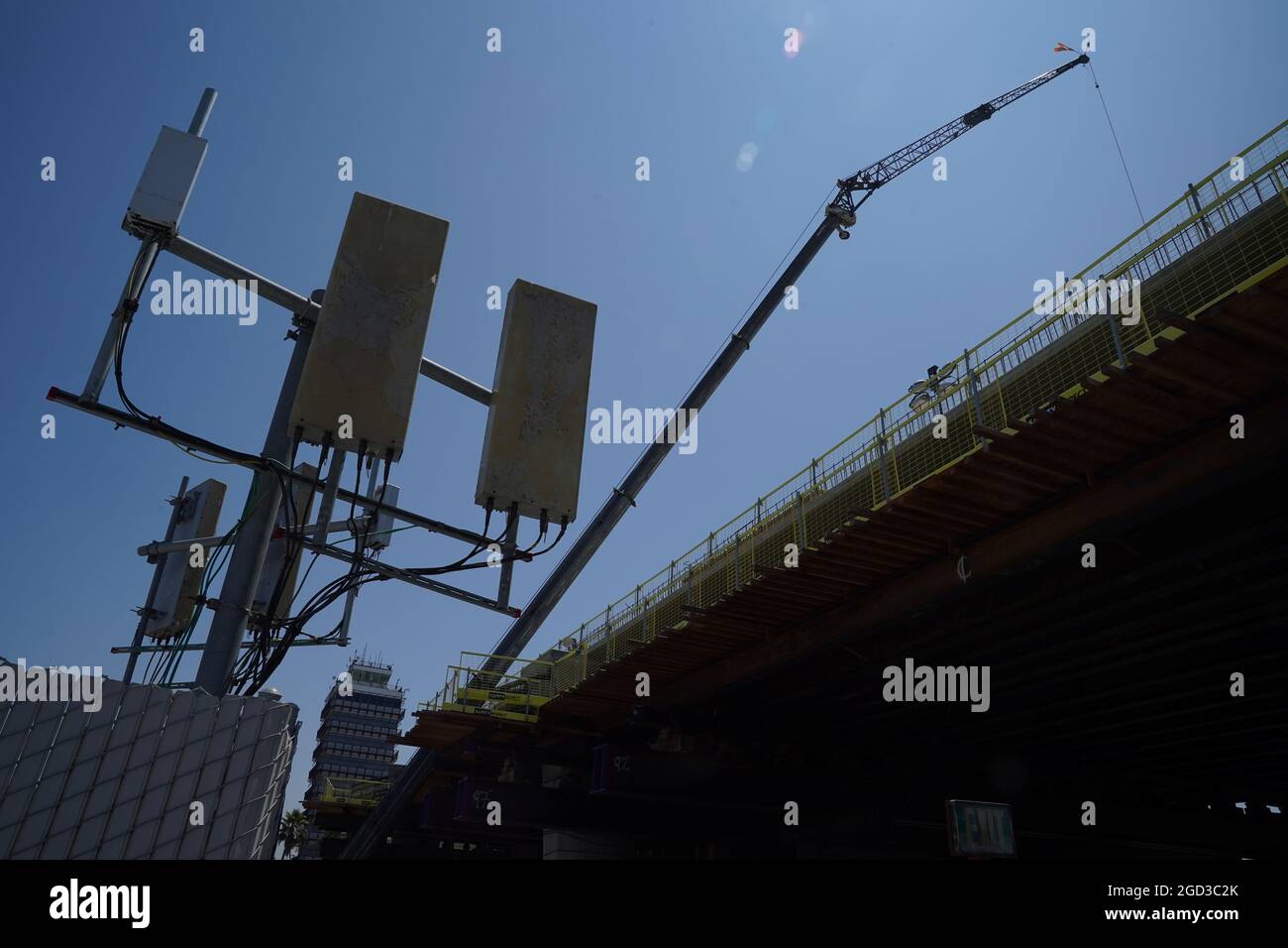 Automated people mover system hi-res stock photography and images - Alamy