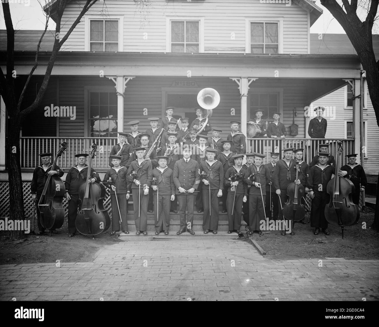 Early 1900s navy yard band hi-res stock photography and images - Alamy