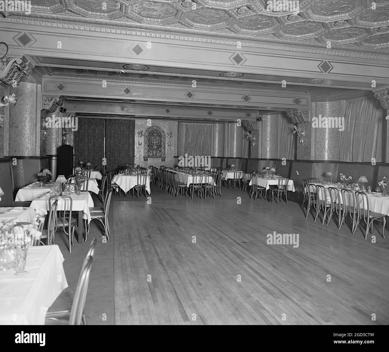 Early 1900s night club Black and White Stock Photos & Images - Alamy