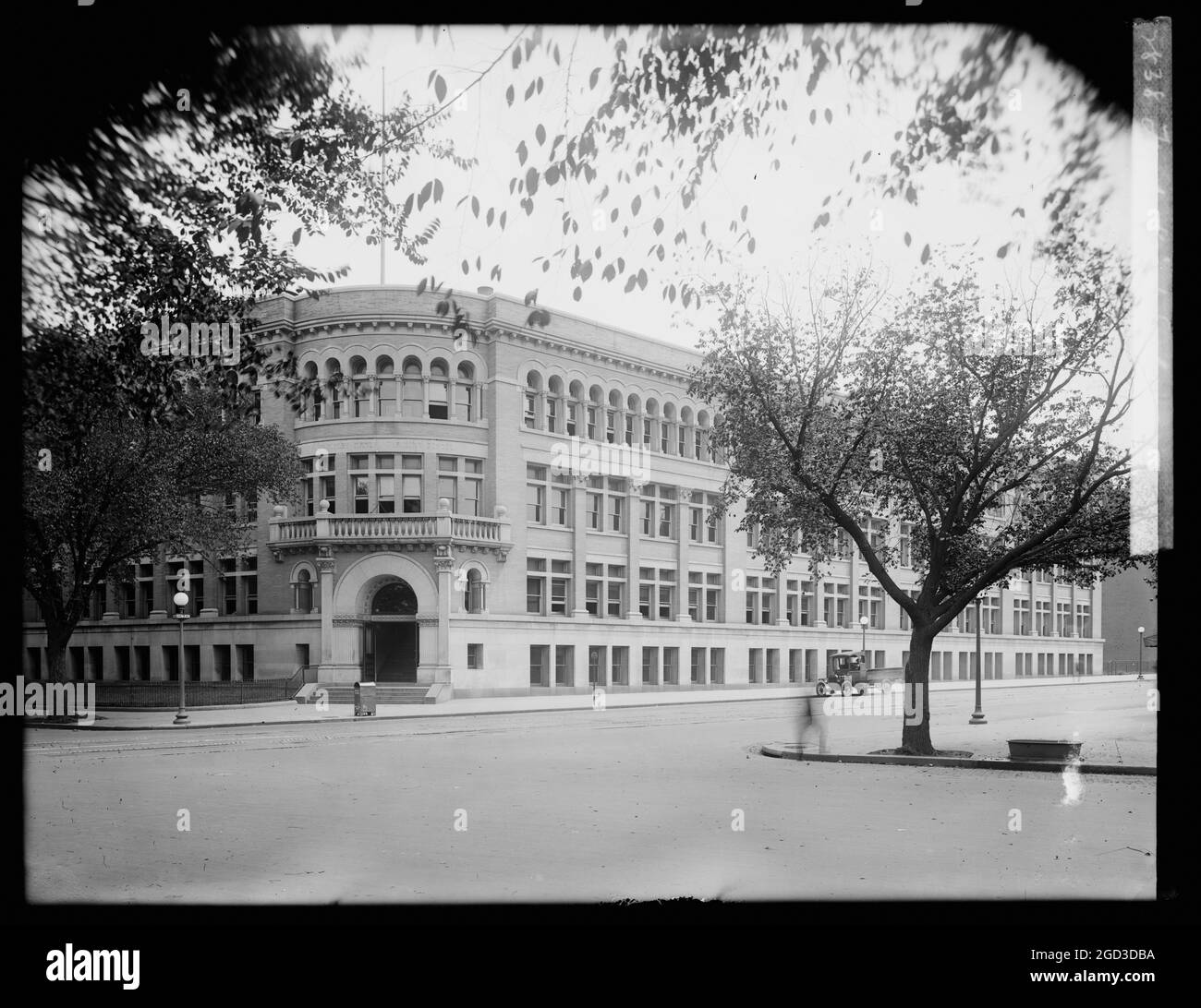 Early 1900s high school hi-res stock photography and images - Alamy