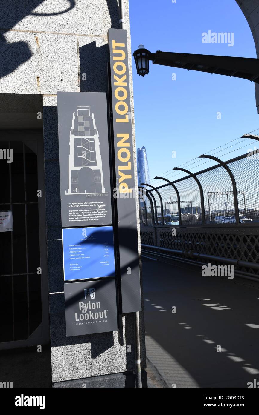 Sydney harbour bridge lookout pylon hi-res stock photography and images ...