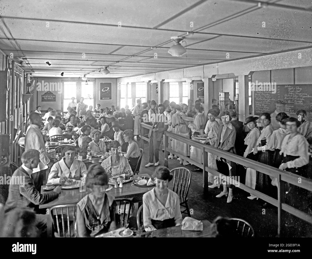 Food Administration Cafeteria ca. between 1910 and 1920 Stock Photo - Alamy