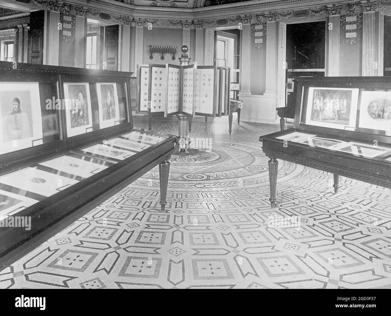 Early 1900s congressional library hi-res stock photography and images ...