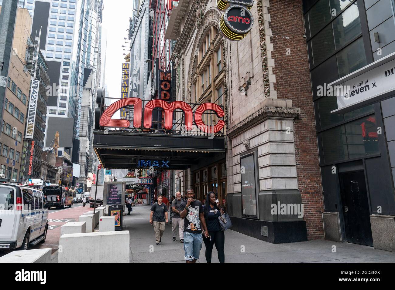 Adam aron amc hi-res stock photography and images - Alamy