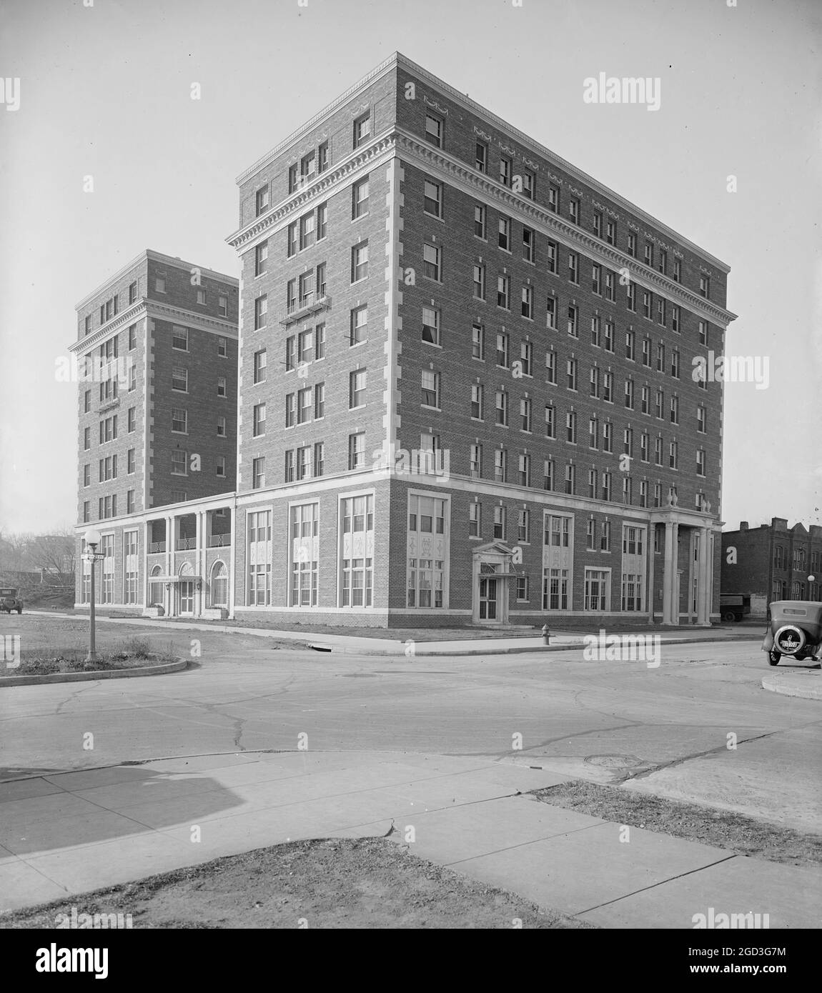 Potomac Park Apartments, 21st and C Sts., N.W., Washington, D.C.] ca ...