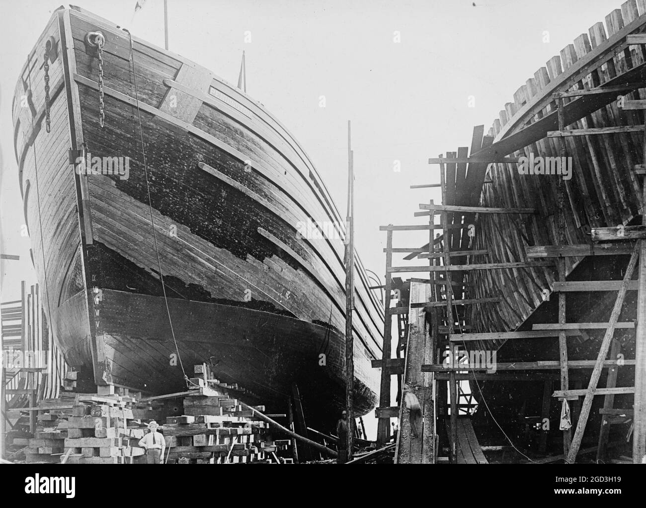 Wooden ship on ways ca. between 1909 and 1920 Stock Photo - Alamy