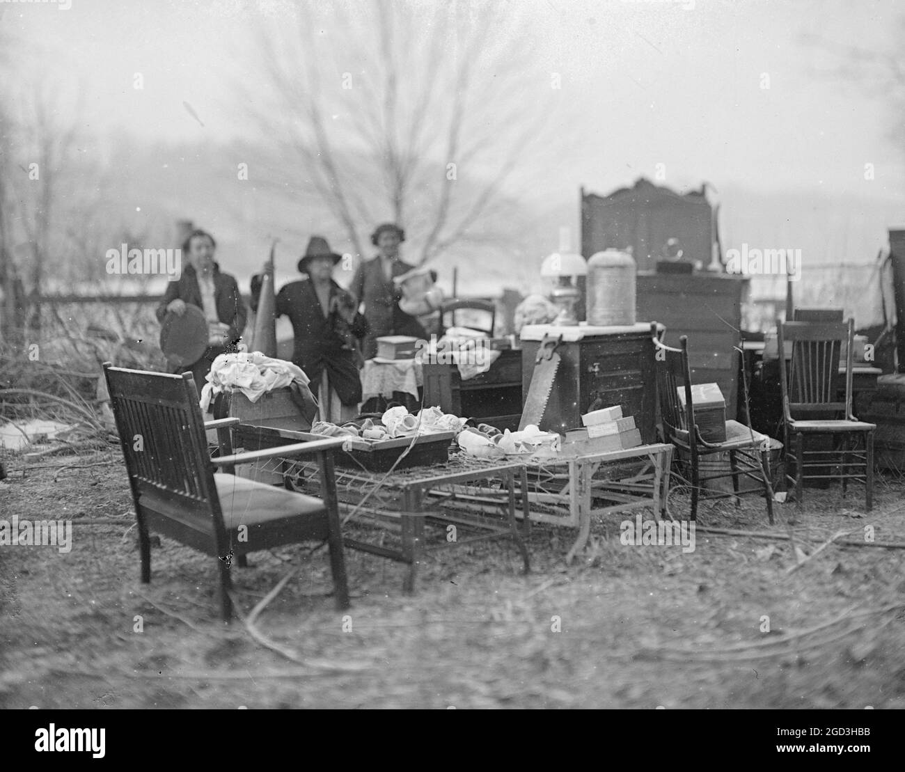 Historical flood victims hi-res stock photography and images - Alamy