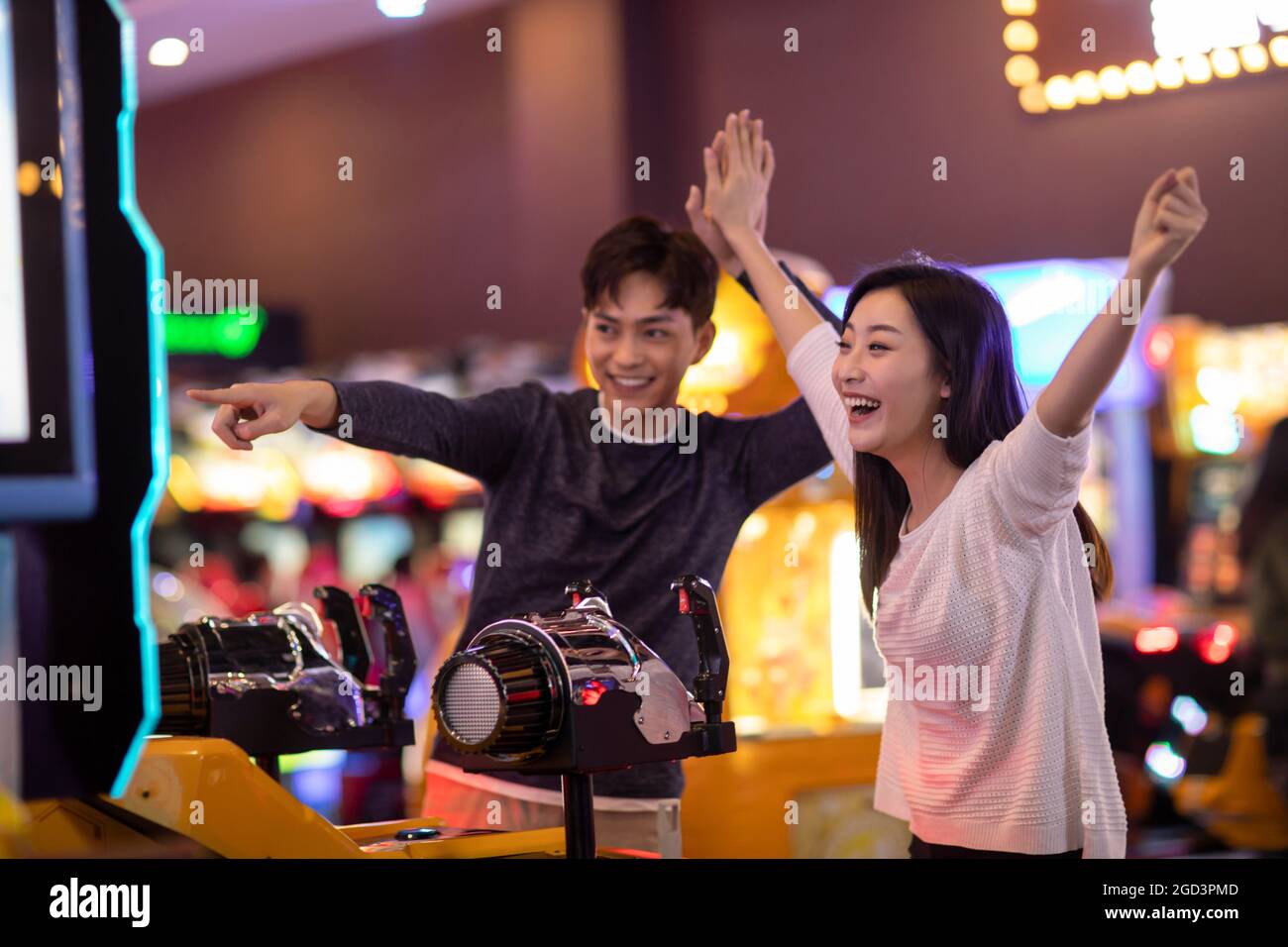People playing arcade games in arcade china hi-res stock photography ...