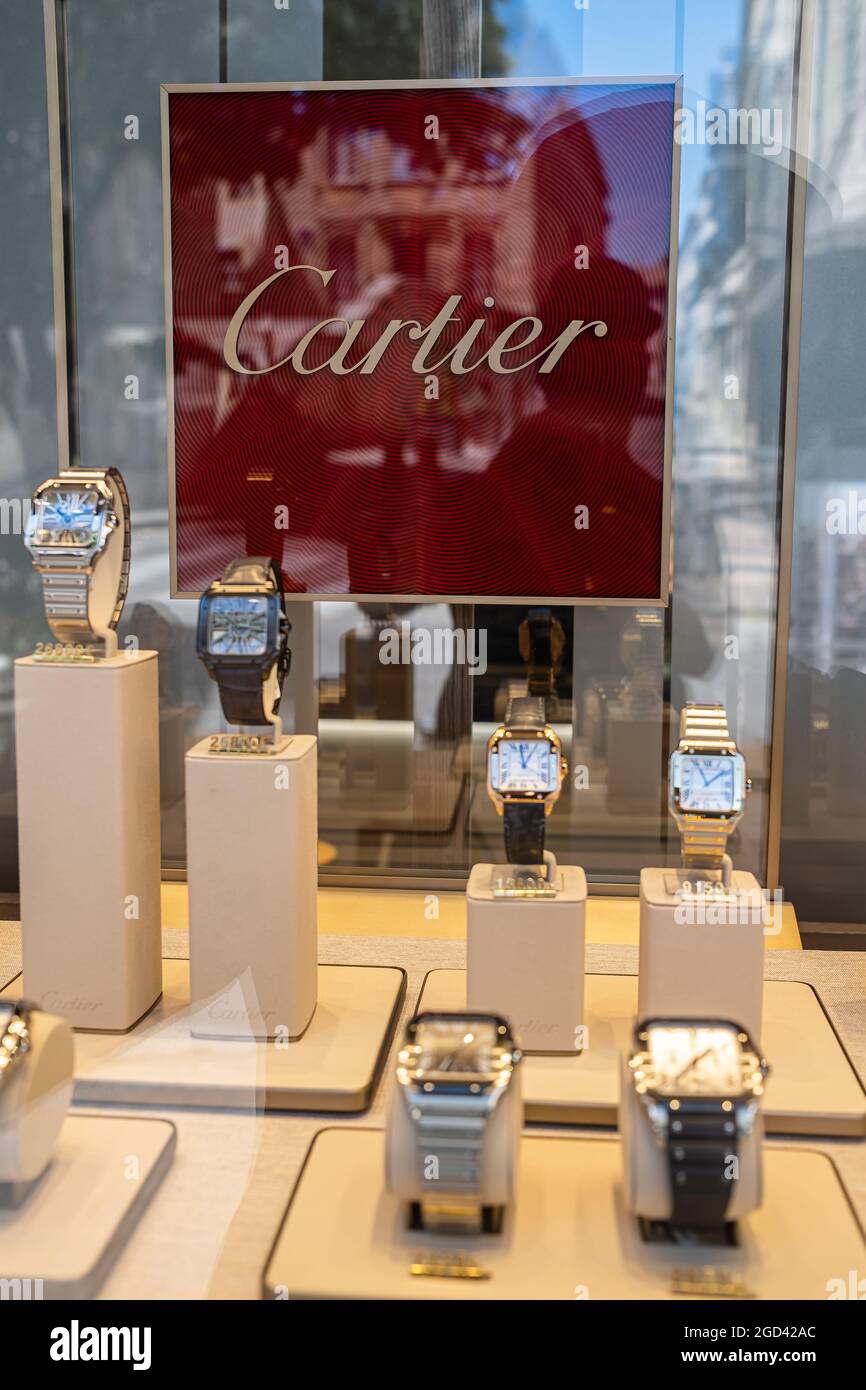 Cartier logo hi-res stock photography and images - Alamy