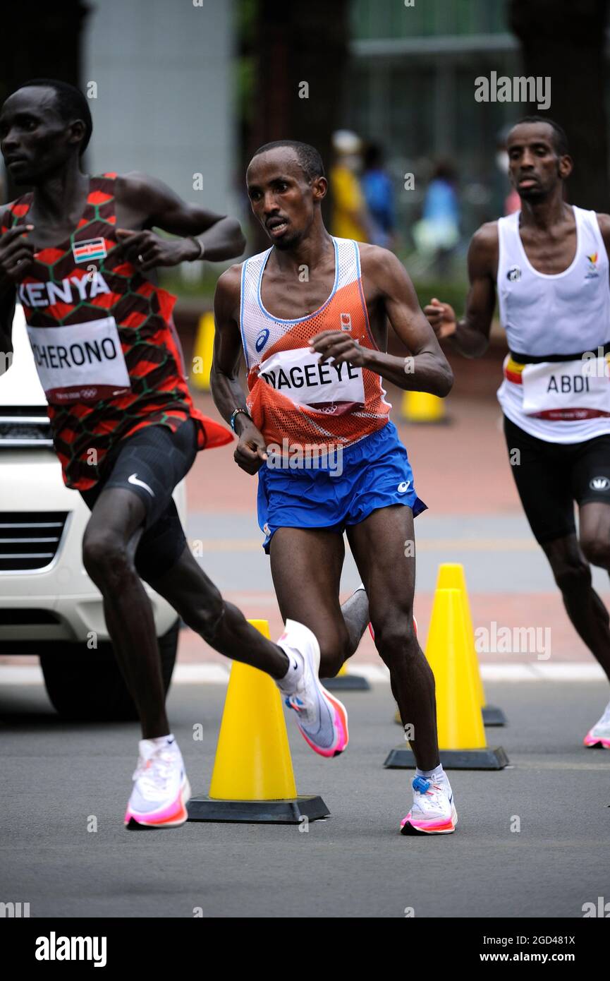 Lawrence CHERONO (KEN), Abdi NAGEEYE (NED), Bashir ABDI (BEL) compete ...