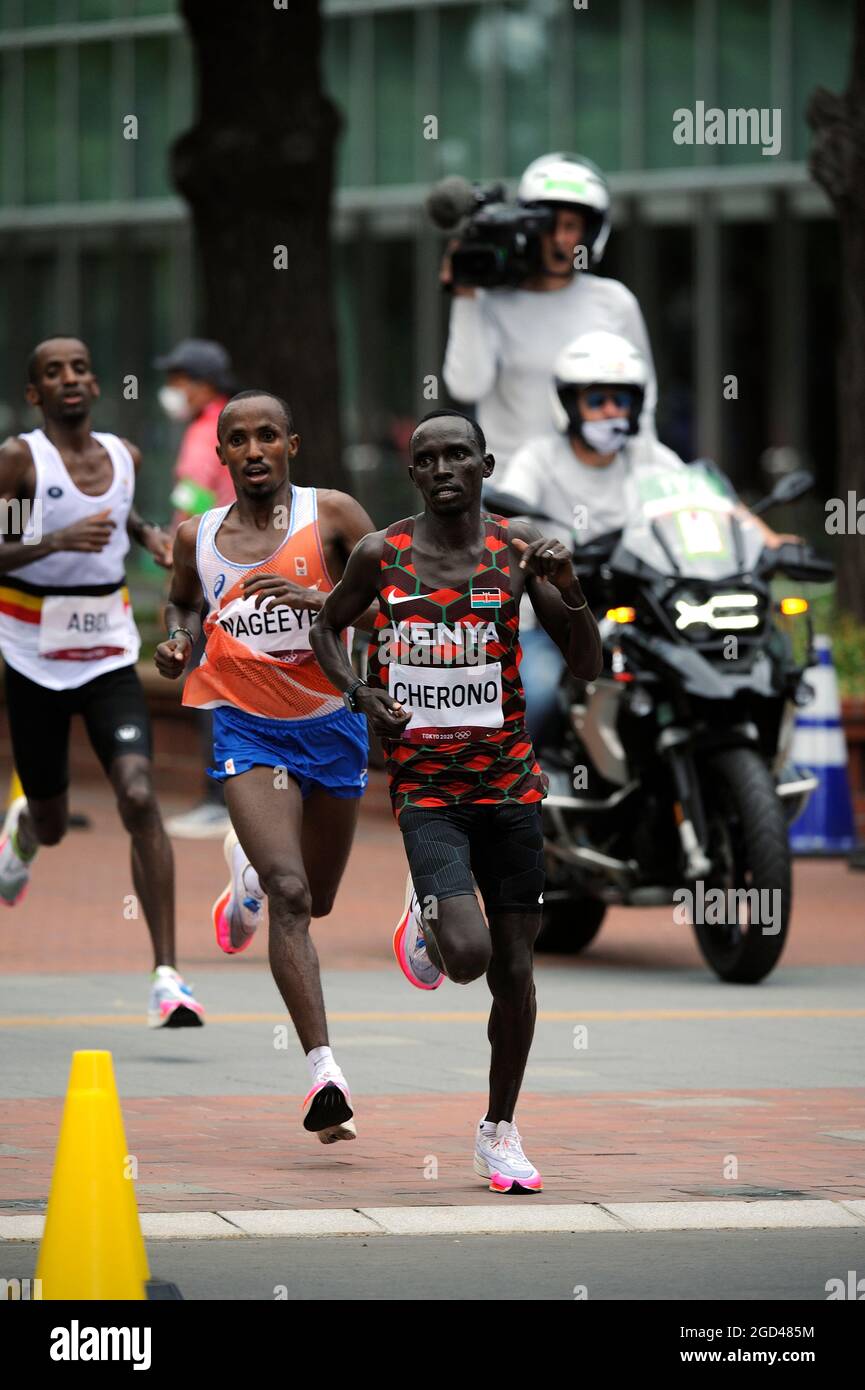 Lawrence CHERONO (KEN), Abdi NAGEEYE (NED) compete in the men's ...