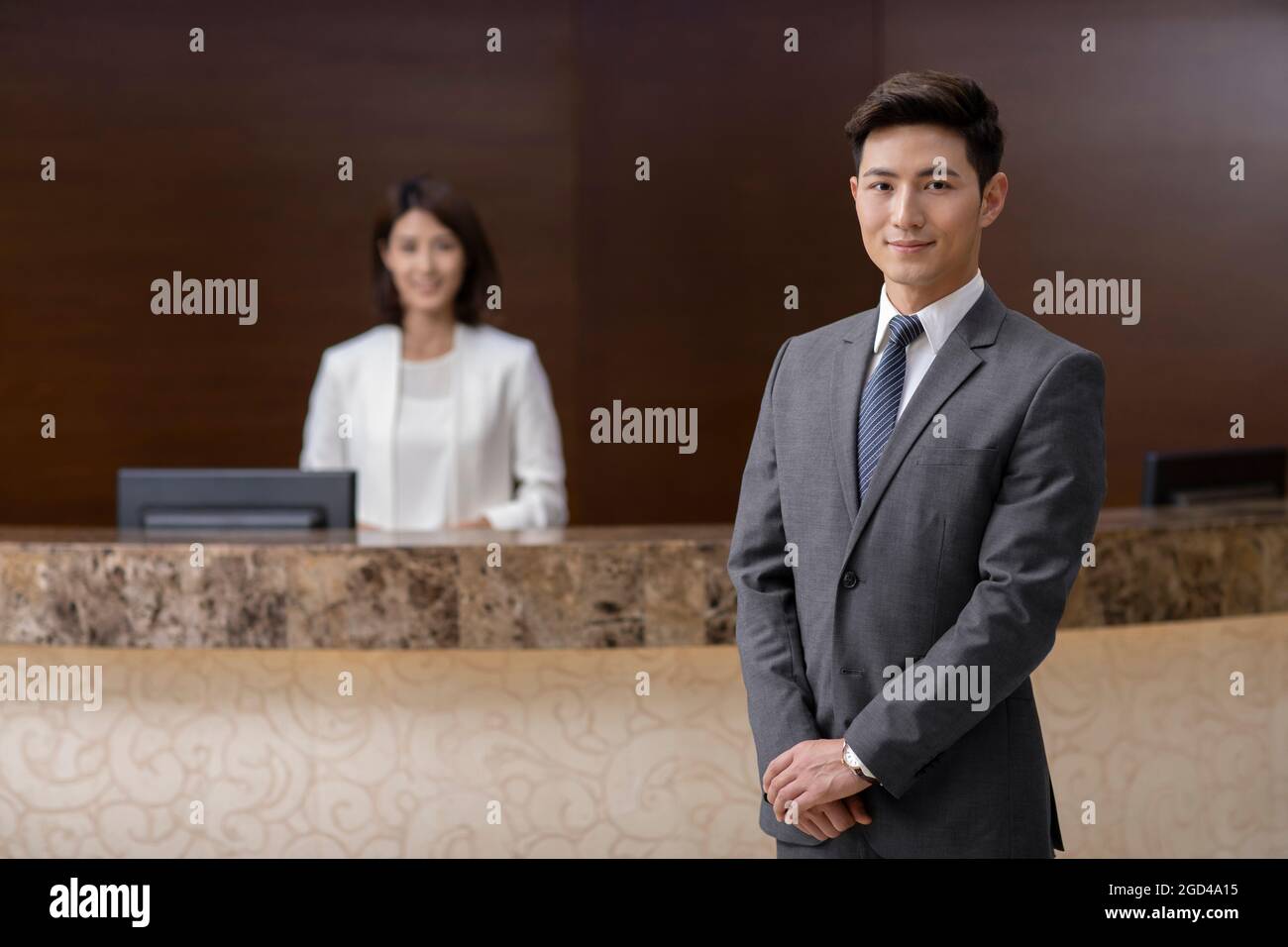 Luxury Hotel Lobby Front Desk Hi-res Stock Photography And Images - Alamy