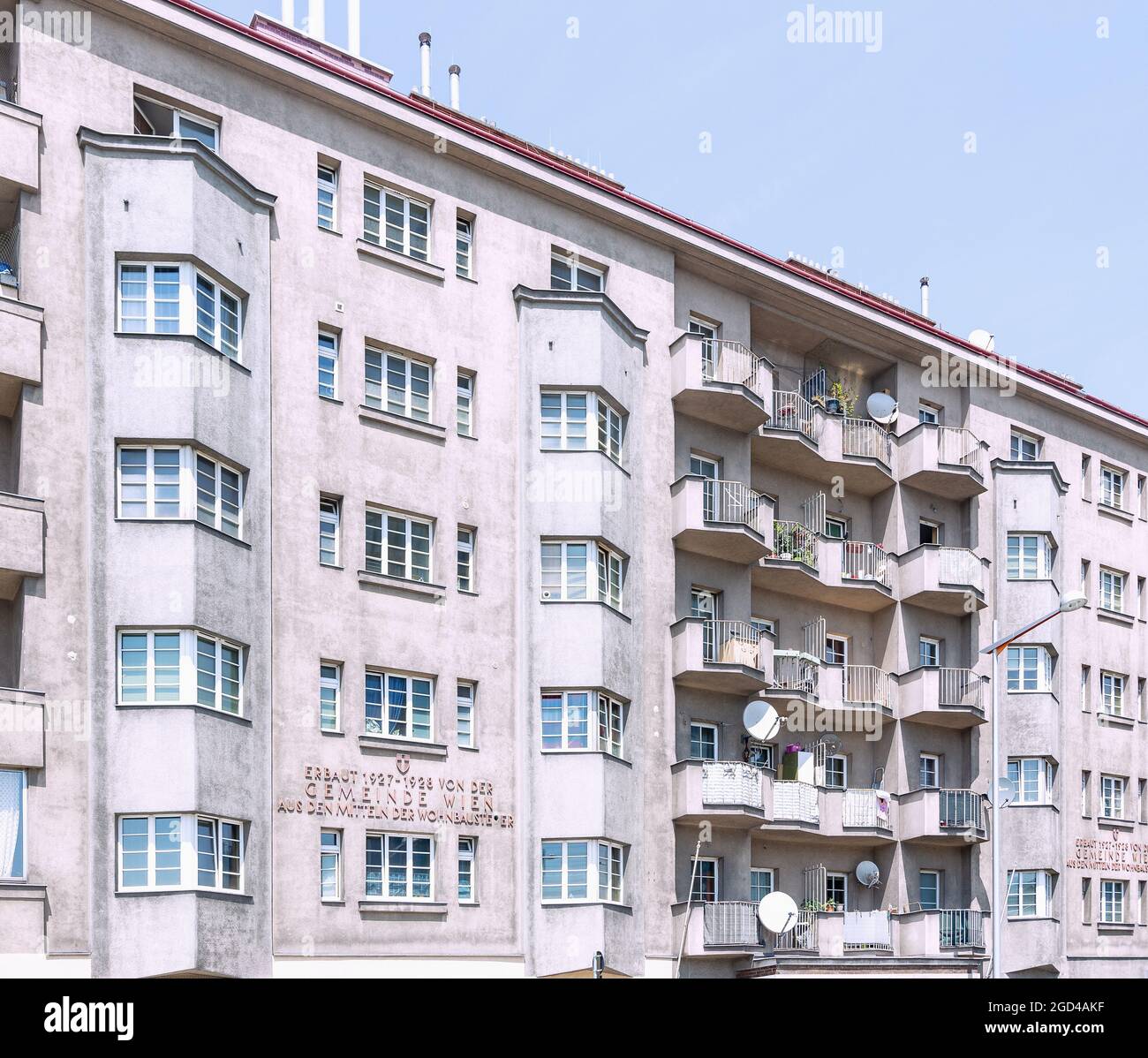 Council flats hi-res stock photography and images - Alamy