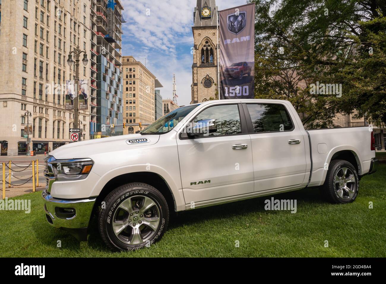 DETROIT, MI/USA - AUGUST 06, 2021: A 2021 Dodge Ram 1500 Hemi at the ...